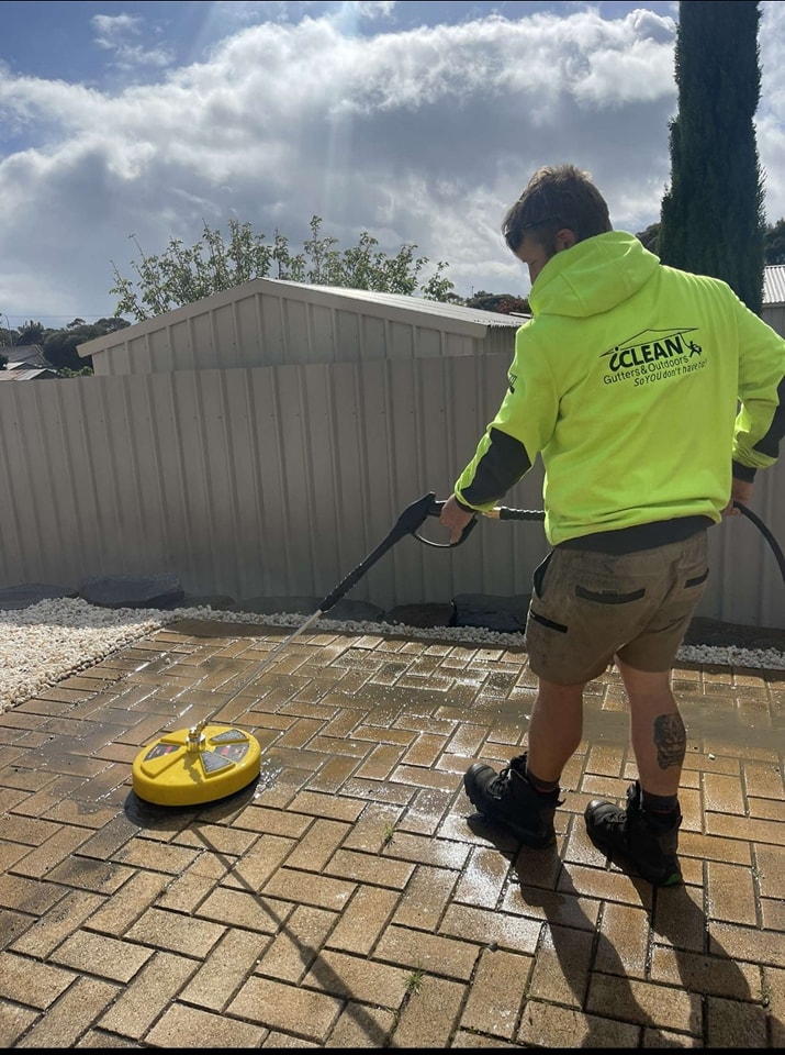 HIGH PRESSURE CLEANING – iClean Gutters and Outdoors